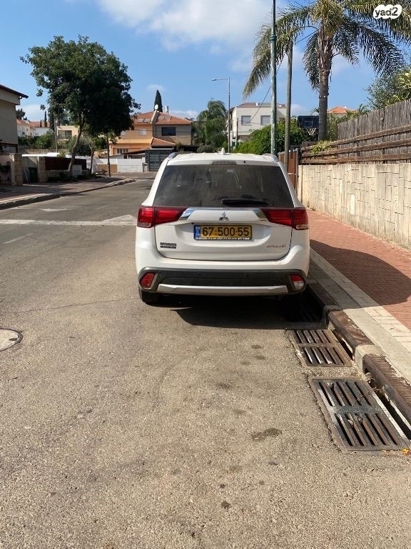 67-500-55 / 6750055 מיצובישי OUTLANDER - משומשת